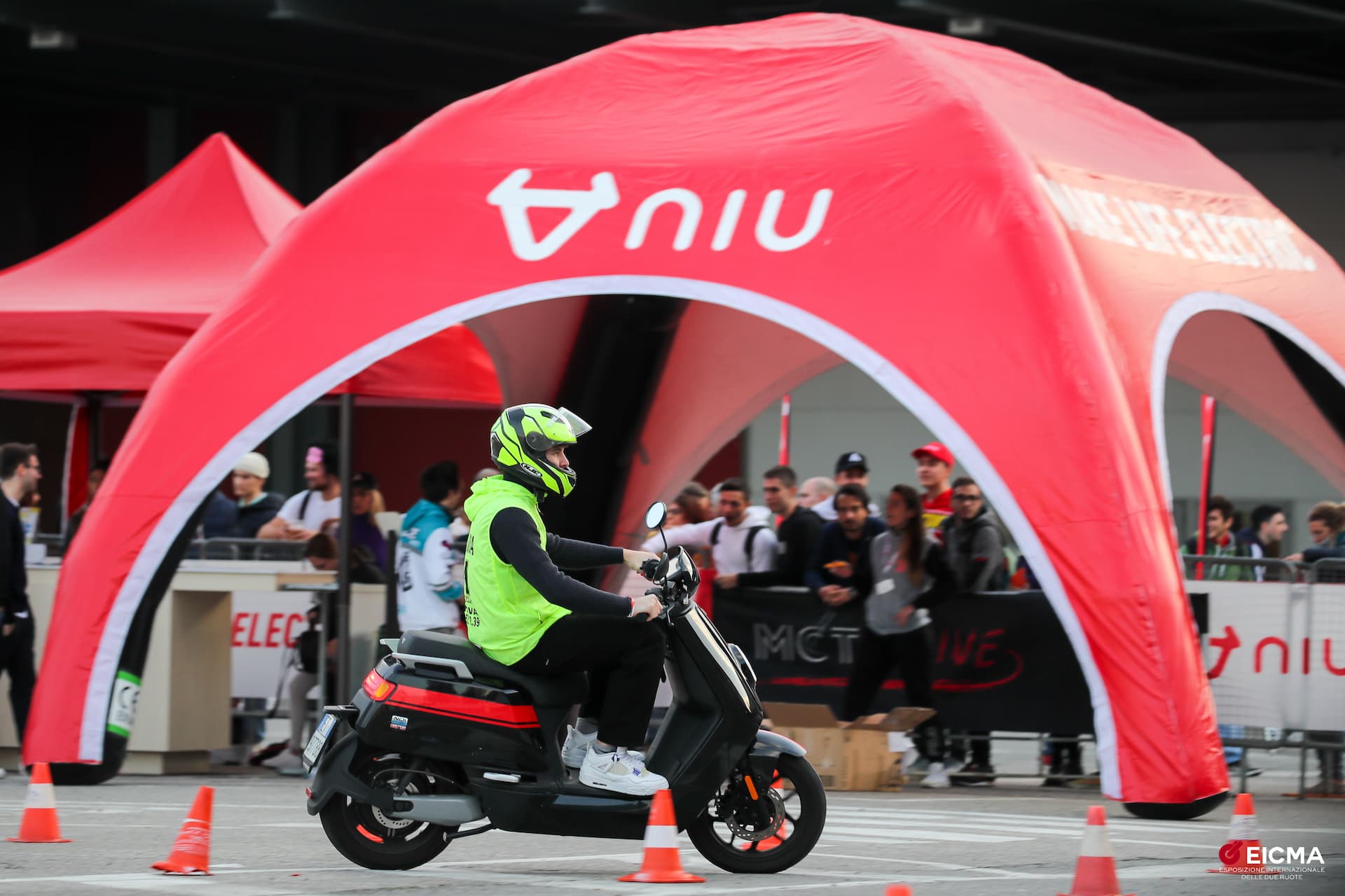 EICMA 2022 - e-mobility piazzale esterno - EICMA