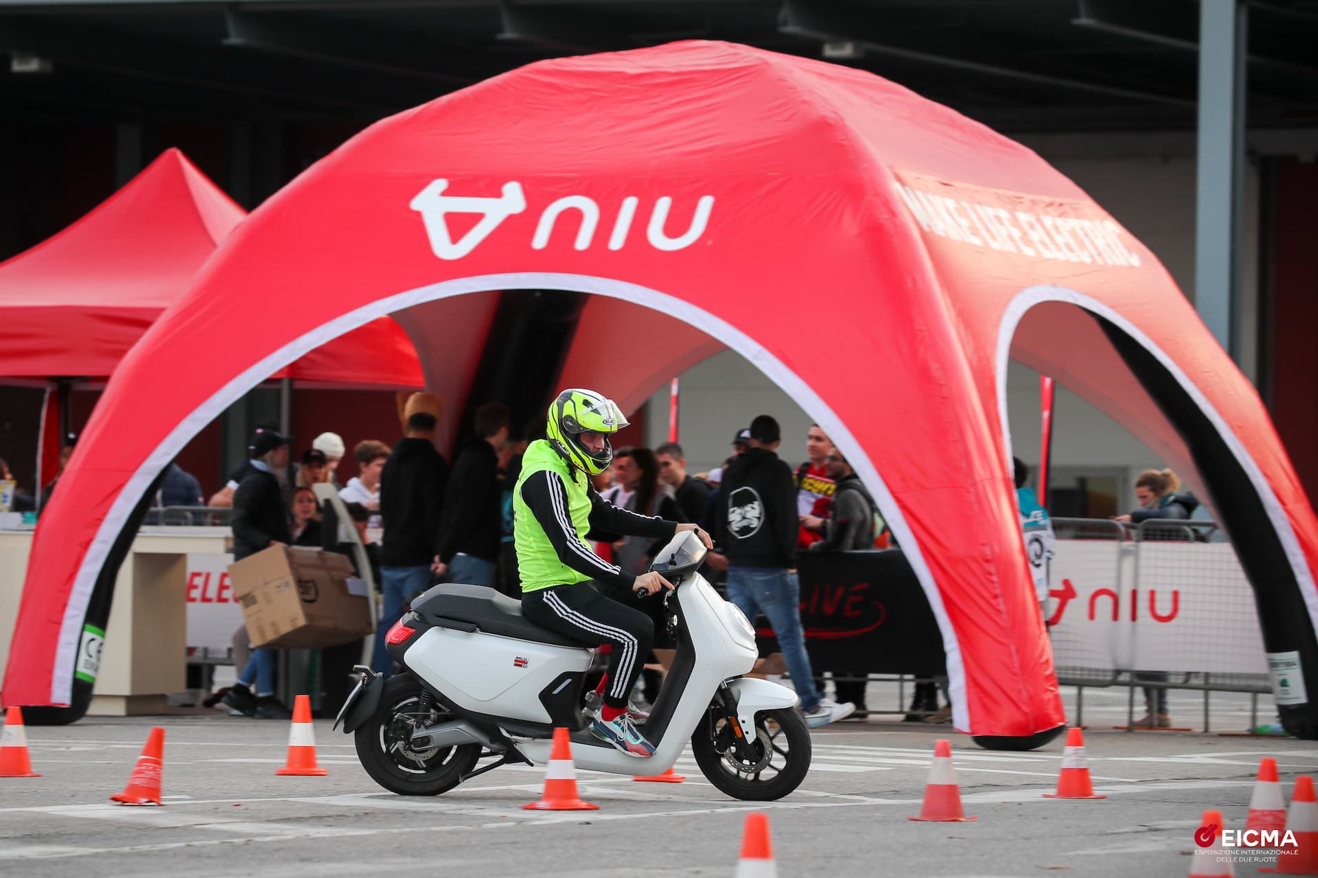 EICMA 2022 - e-mobility piazzale esterno - EICMA