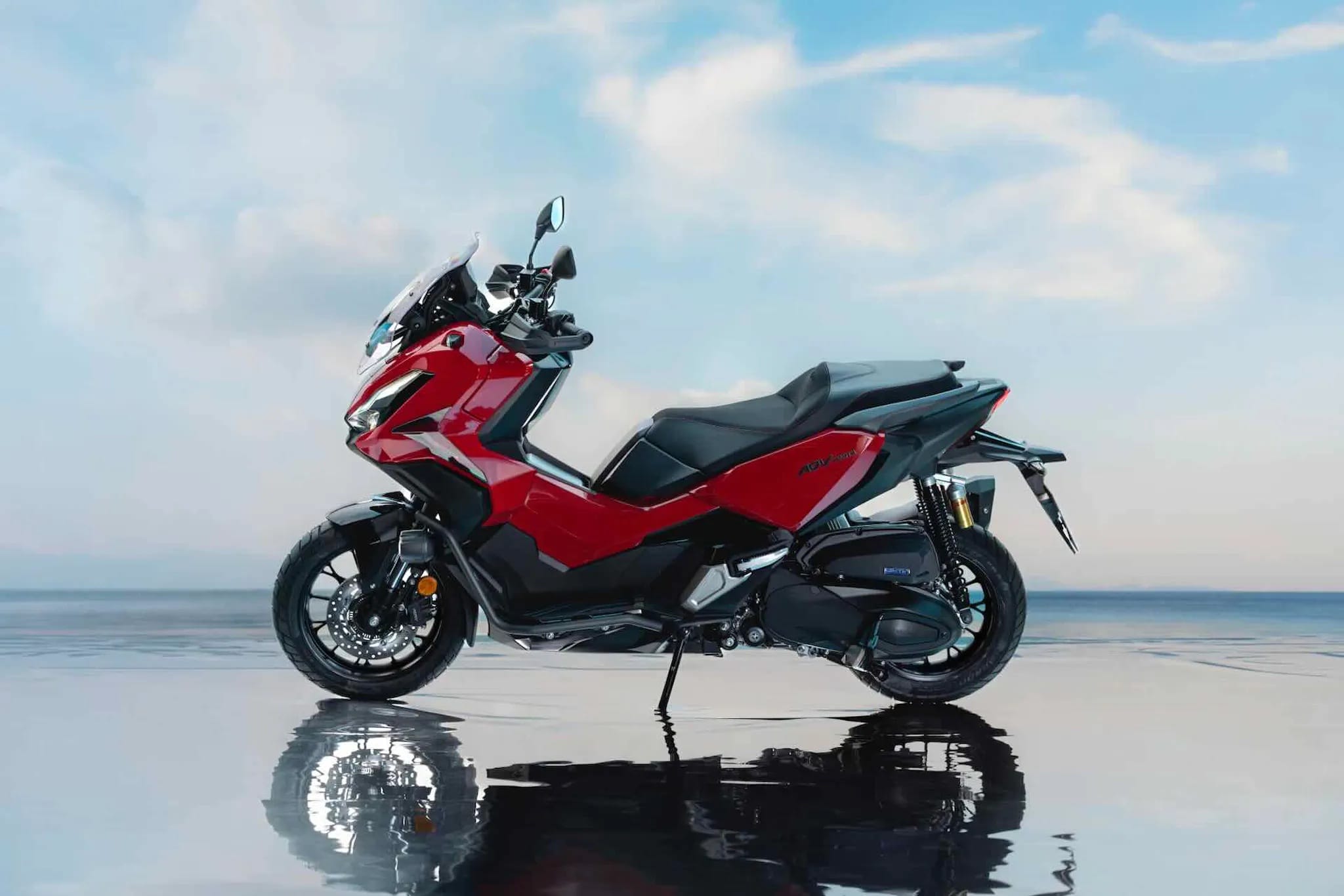 Honda ADV350, migliora per restare al top - EICMA