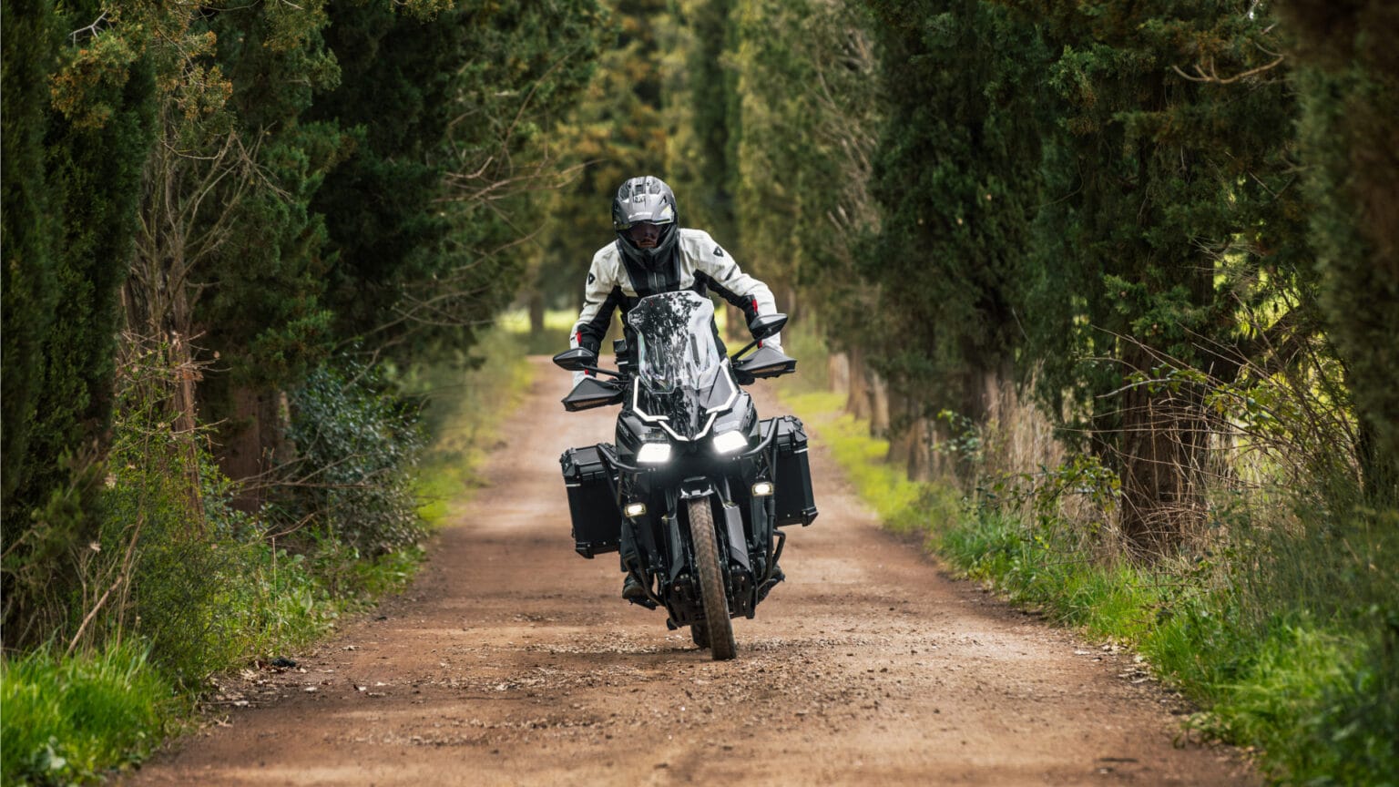 Zontes upgrades the ZT703-F for 2026 - EICMA